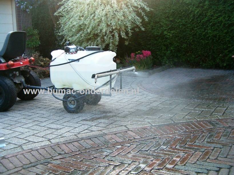 Getrokken Sproeier - Inhoud 99 Liter - 210 Cm Werkbreedte - 12 V Pomp ...