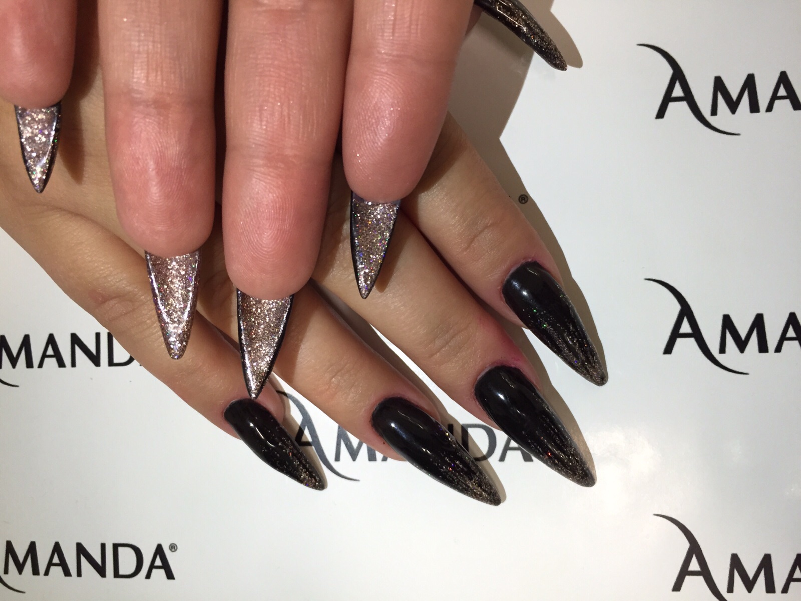 Nail Fotos - Amanda Nails & Beauty GmbH