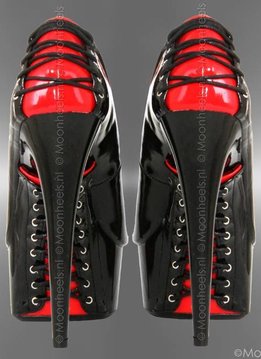 High heels nodig? Bekijk de aparte collectie van Moonheels - Moonheels